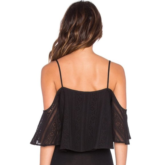 The Fifth Label | Tops | Nwt Cropped Flowy Cold Shoulder Spaghetti ...